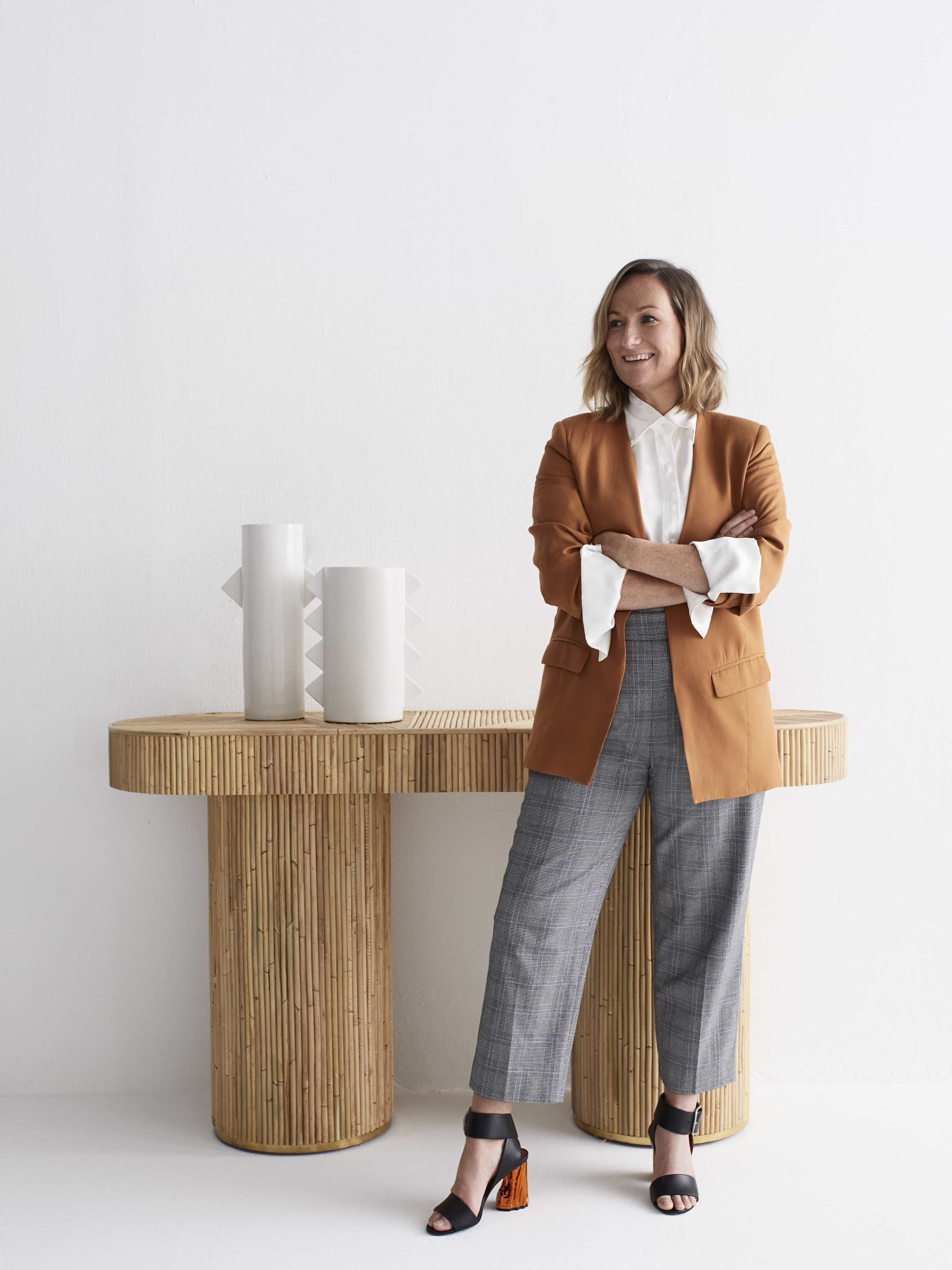 Sarah Ellison : Collections d’objets et de mobilier from Sydney