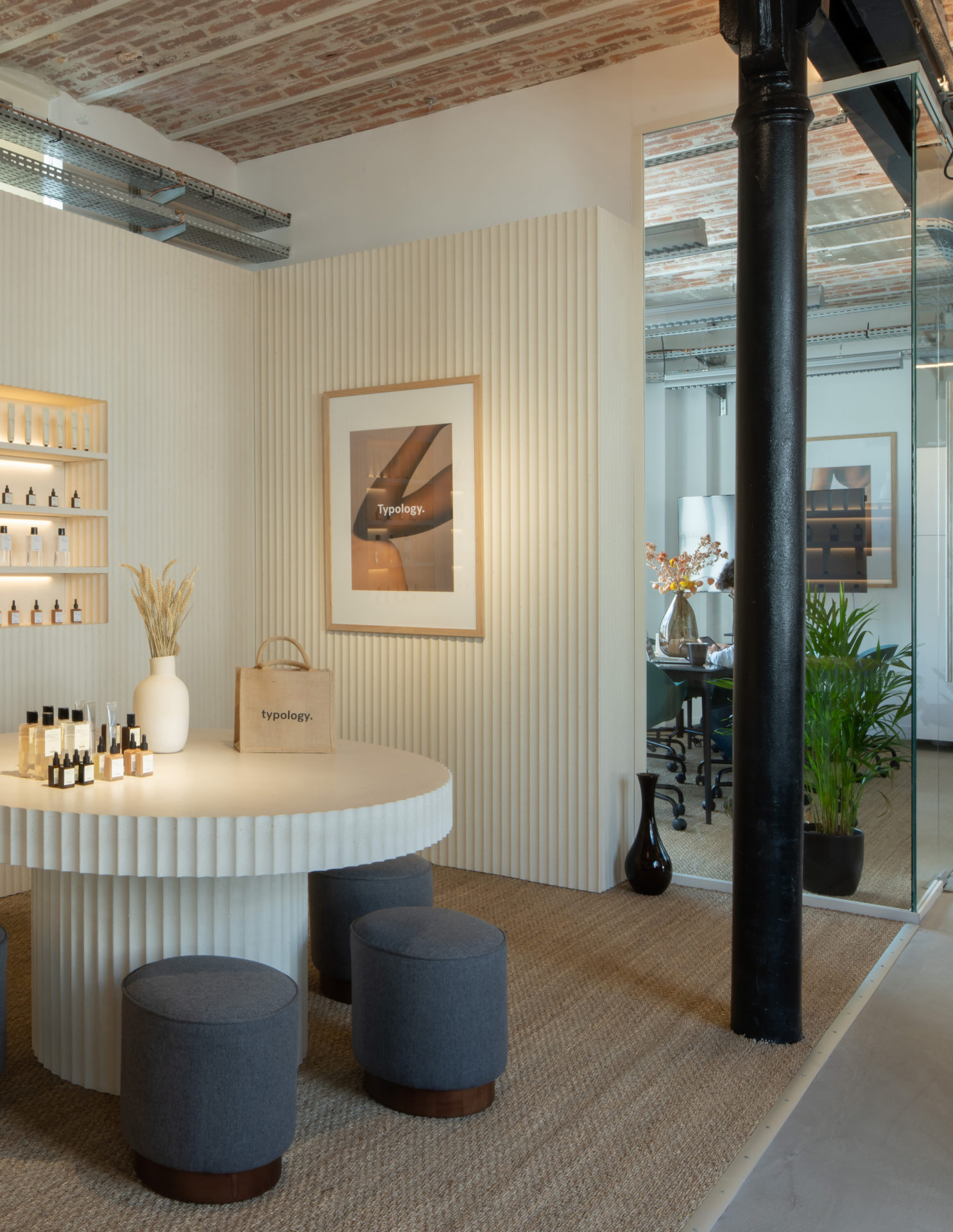 Les bureaux de Typology Paris signés Goodmoods studio