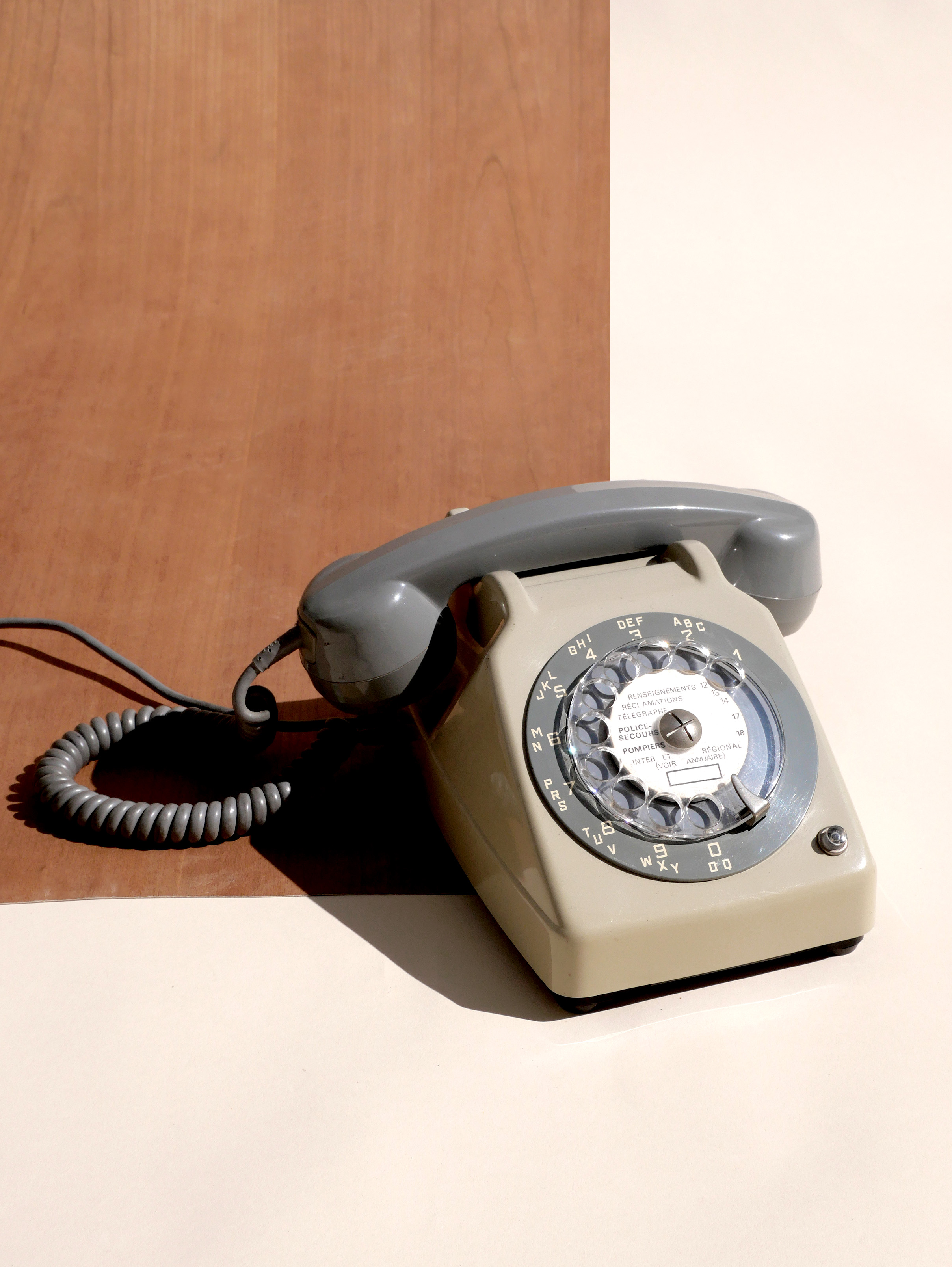 Rétro Mood : Pimp my desk, des pièces à chiner pour un bureau vintage