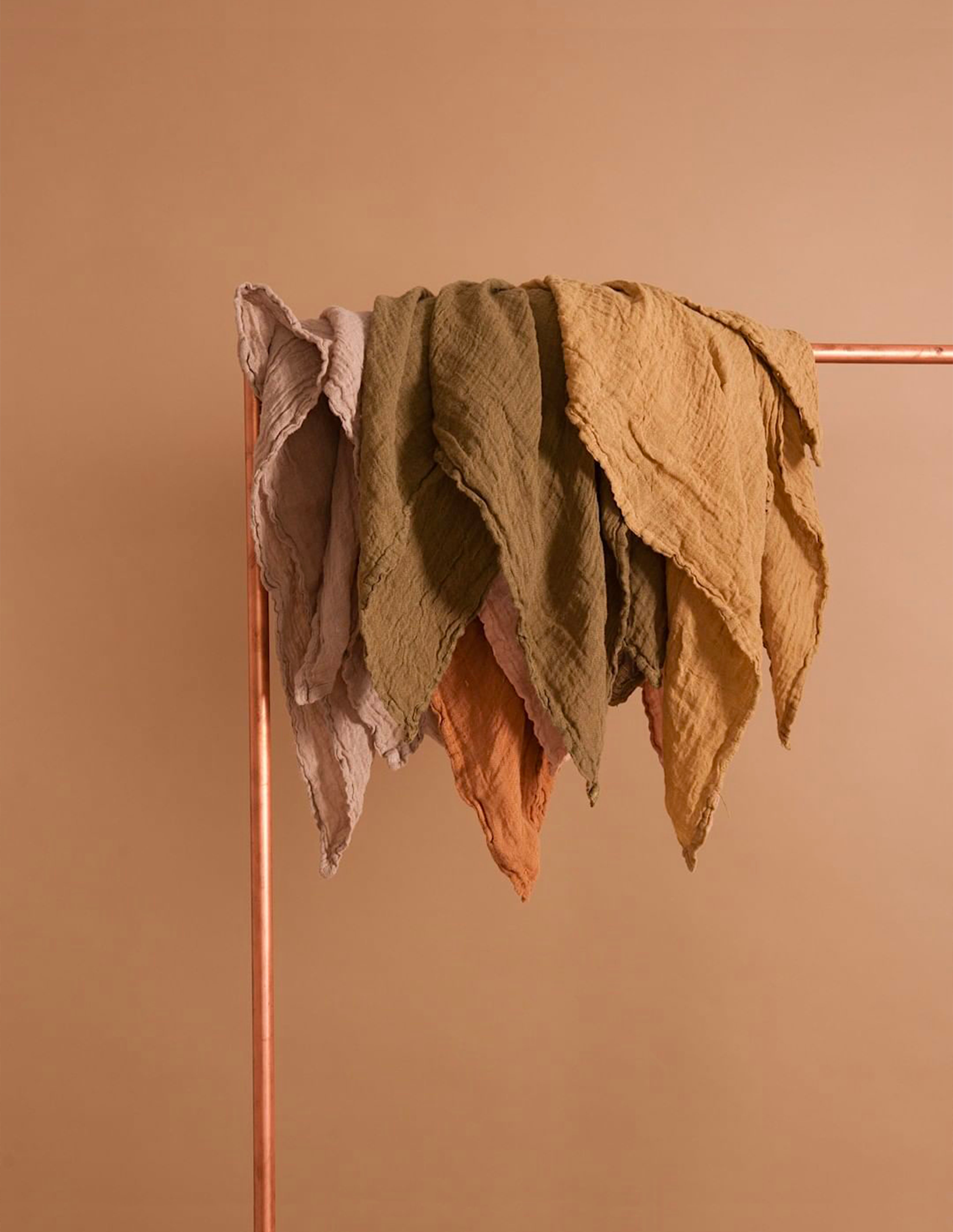 Hemp, a new biomaterial used by designers and creators