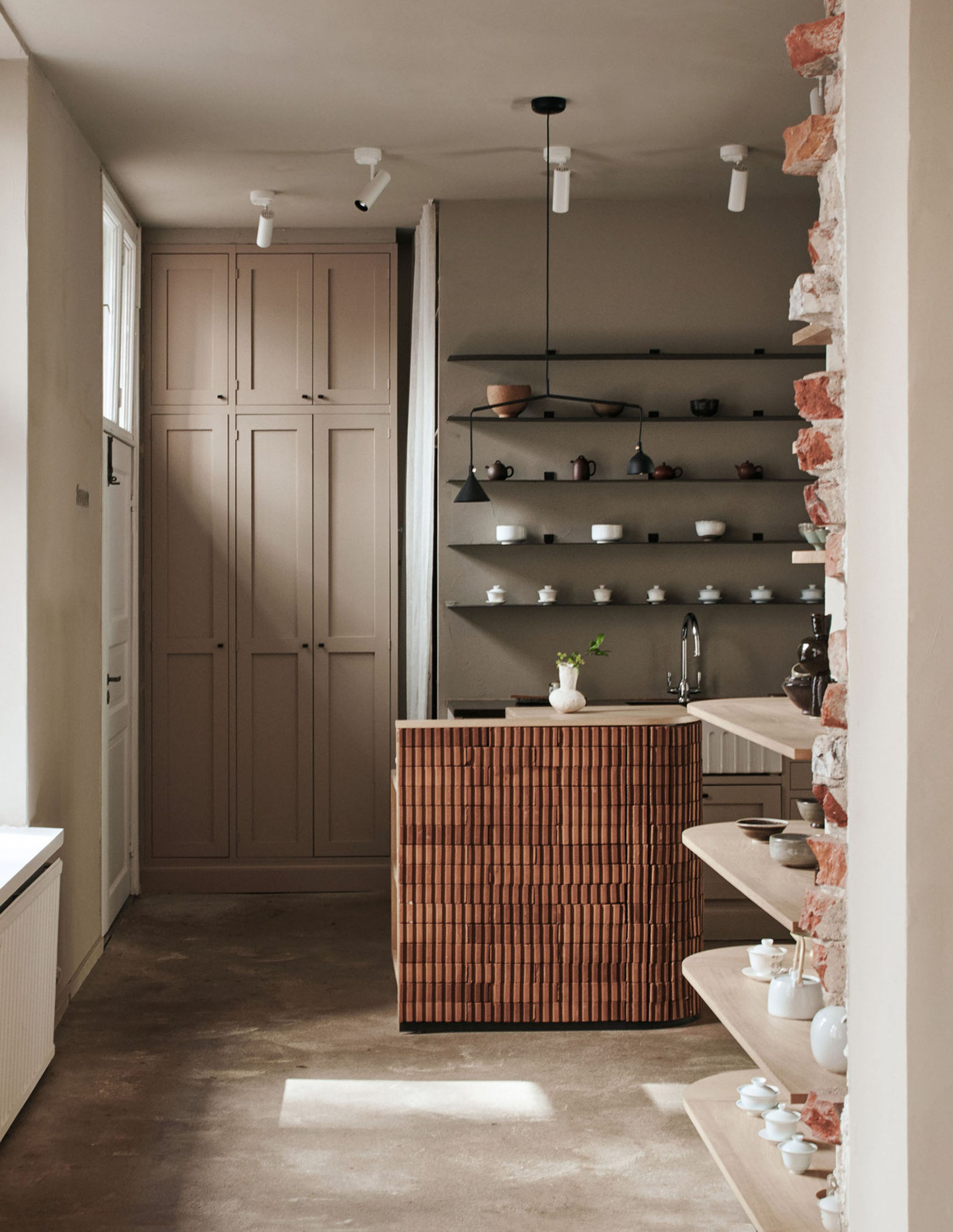 Best of soft cafés: harmonious and soft interiors