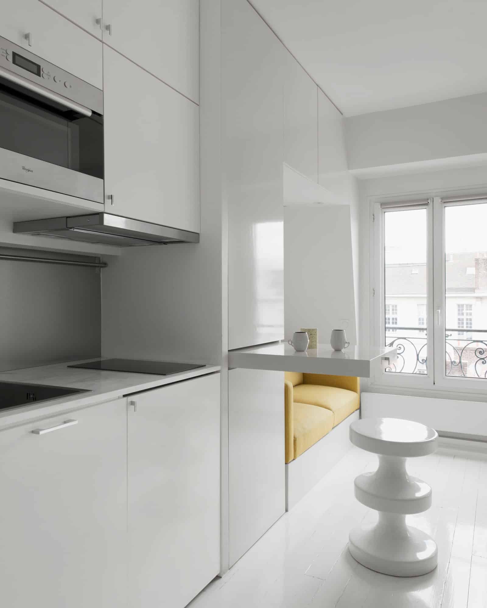 Visite de 7 mini studios de moins de 20m² finement aménagés à Paris