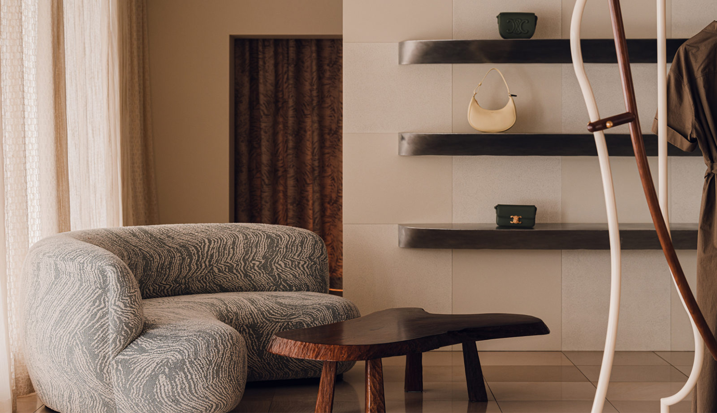 Apropos Concept Store par Paradowski Studio, un rêve alpin