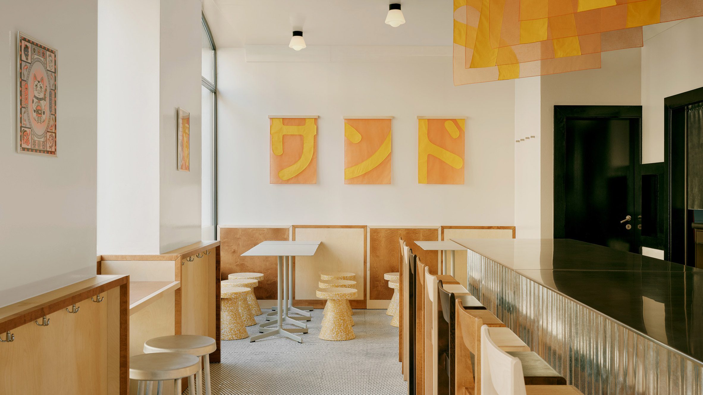 Art plastique : jaillissement artistique pousse le curseur du singulier